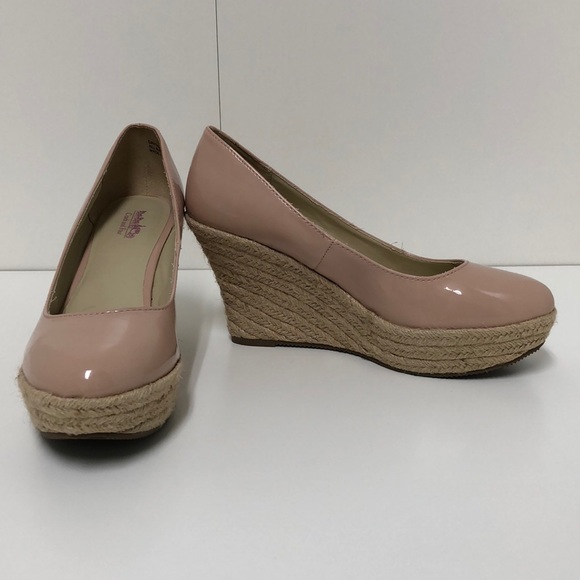 Coach and Four | Shoes | Coach And Four Devona Pink Patent Wedge | Poshmark